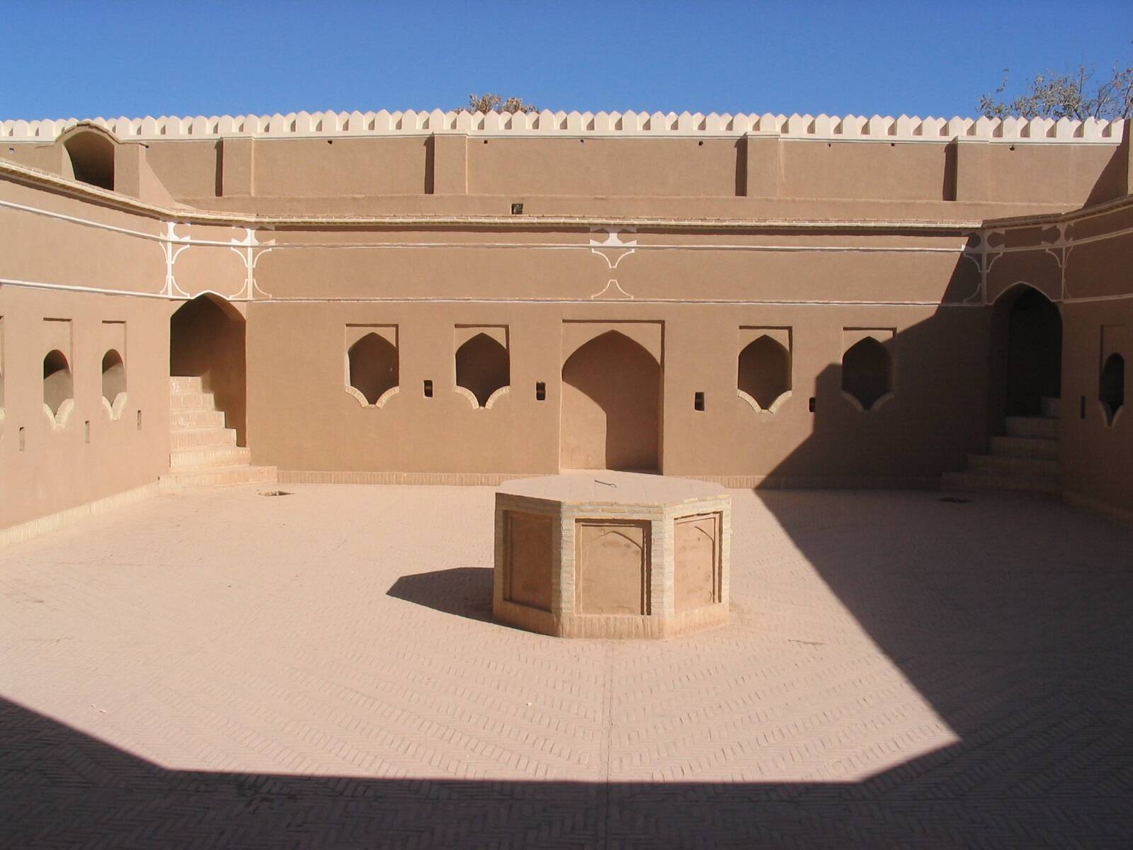 Meybod Chapar Khaneh | Visit iran